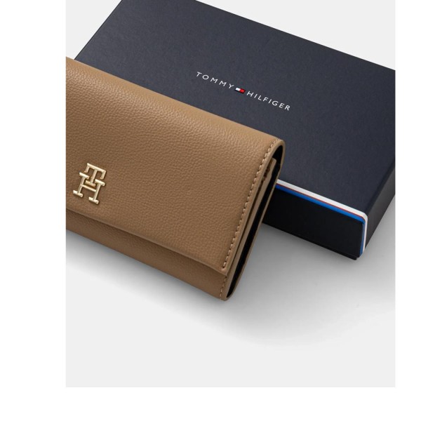 ΓΥΝΑΙΚΕΙΟ ΠΟΡΤΟΦΟΛΙ TOMMY HILFIGER TH LEGACY FLAP LRG WALLET